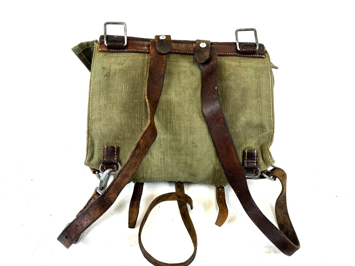 1944 Swiss Army Rucksack, Military Correspondent Bag, WW2 Era - Etsy