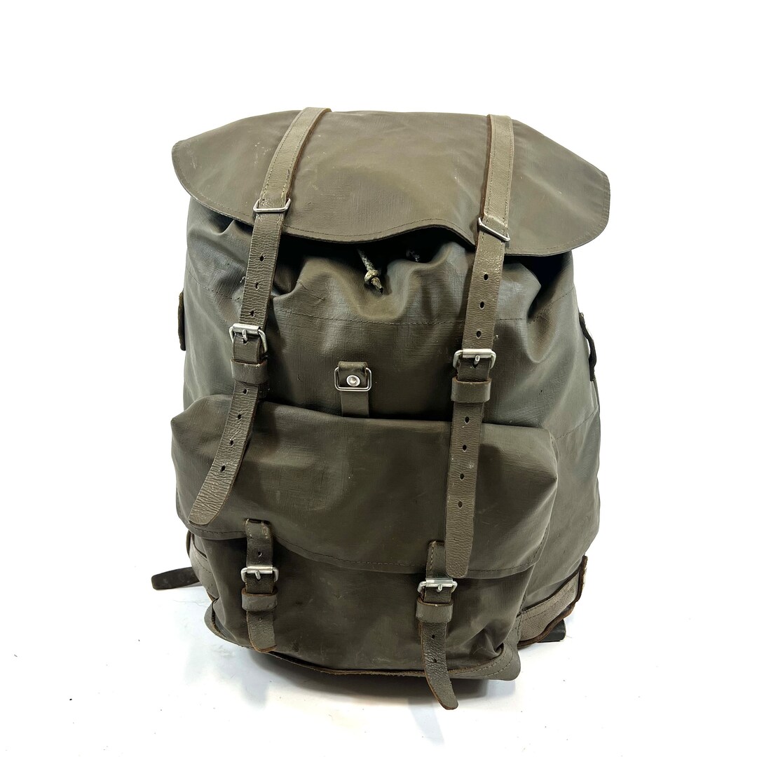 SWISS ARMY 1981 Weatherproof Backpack Large Rugged Vinyl Mens ...