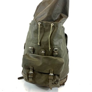 SWISS ARMY 1981 Weatherproof Backpack Large Rugged Vinyl Mens ...