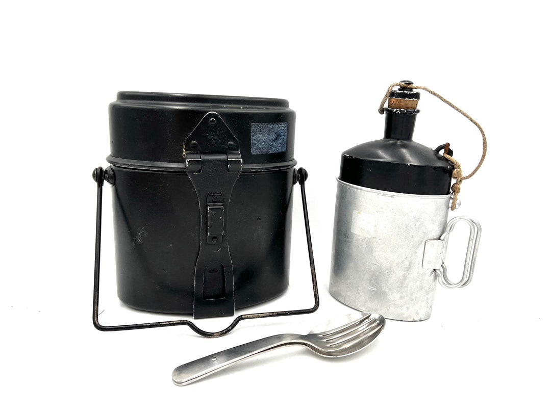 SWISS ARMY 1980s SIGG Mess Kit Food Canister With Drink Flask and ...