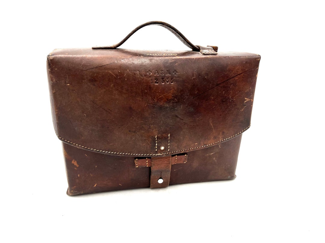 RARE Model 1944 Swiss Army Leather Medic Bag WW2 Era Leather Bag From ...