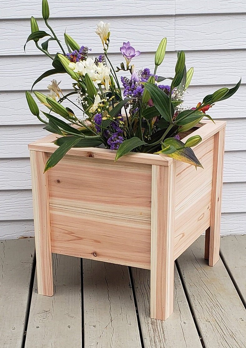 Cedar Planter Box Mothers Day Gift for Her 17"x 16"x15" Free Shipping ...