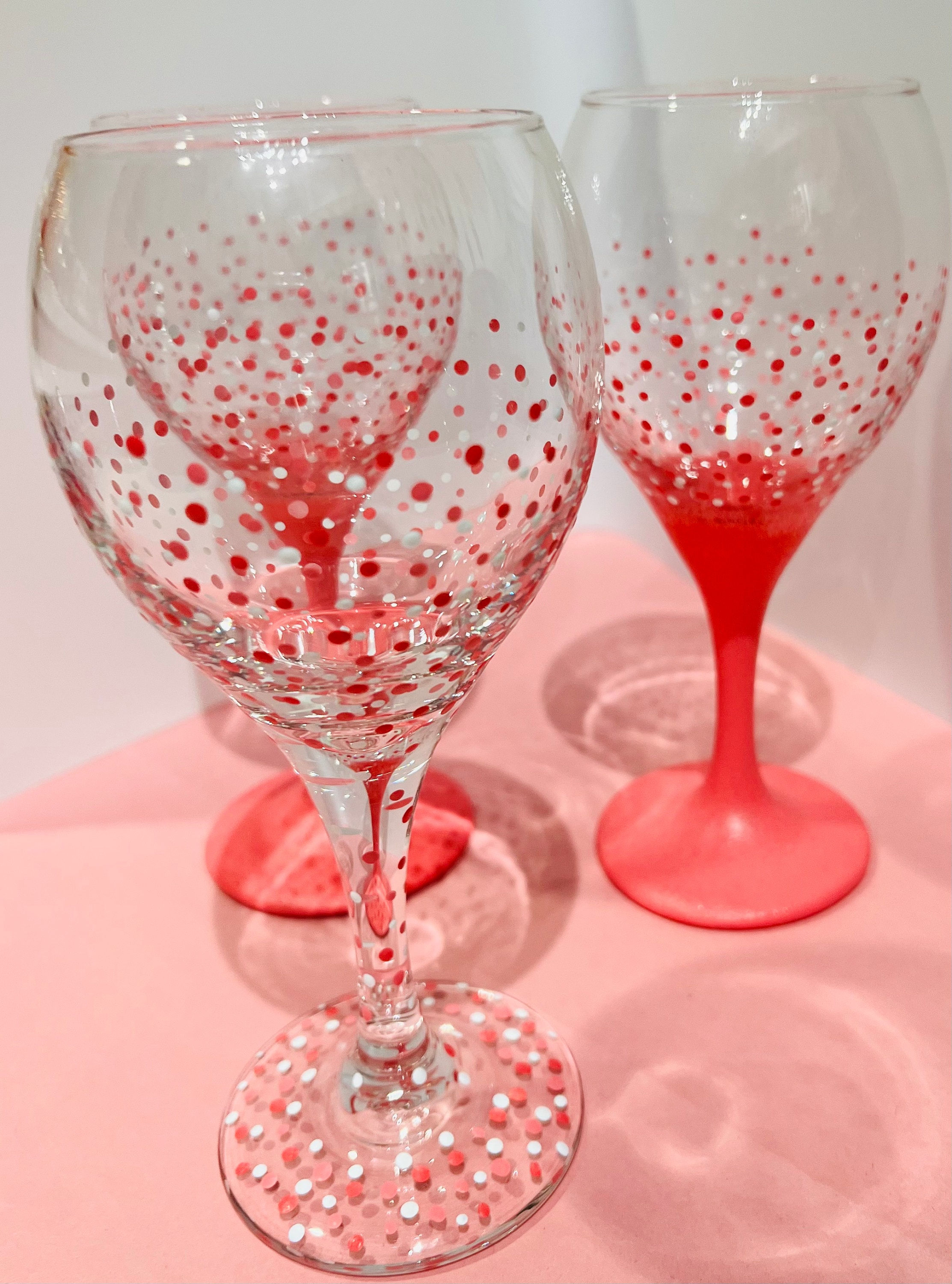 Hand-painted Pink Confetti Wine Glass, Perfect Gifts for Valentines Day ...