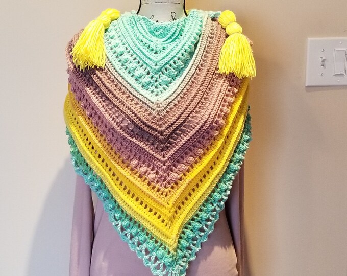 Secret Paths Crochet Valkyrie Shawl / Triangle Valkyrie Crochet Scarf ...