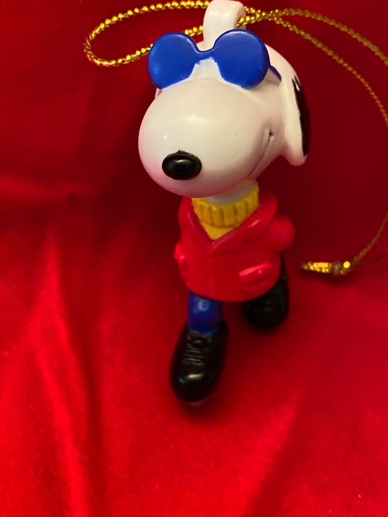 Peanuts Figures you Choose Snoopy Keychain Vintage - Etsy