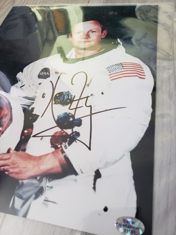 Neil Armstrong Autograph Auto Pen