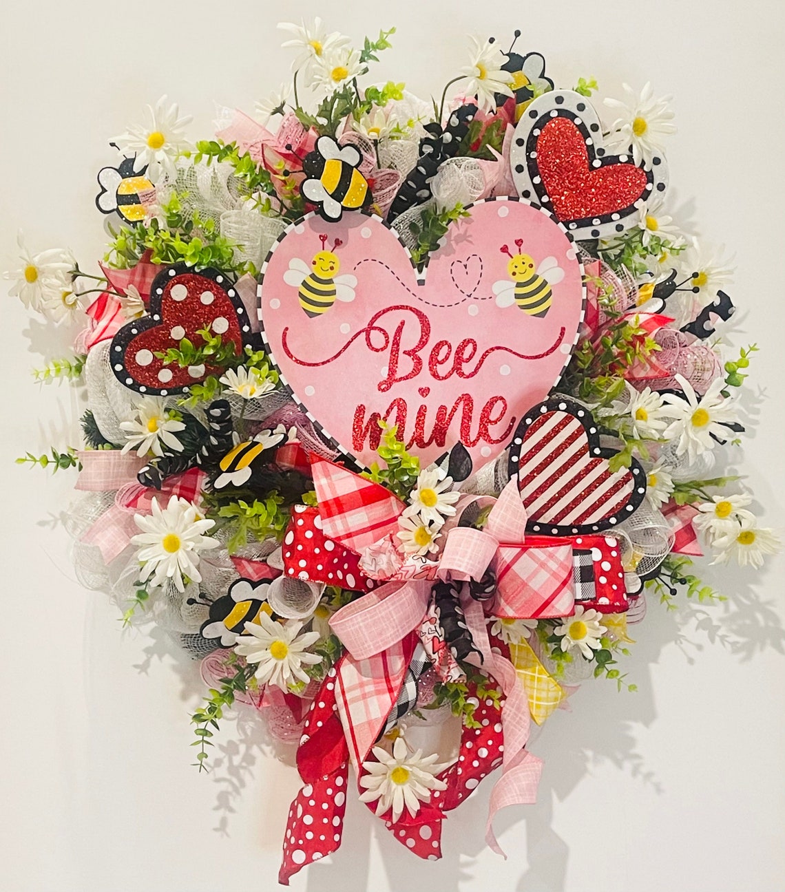 Bee Mine, Valentines Wreath - Etsy