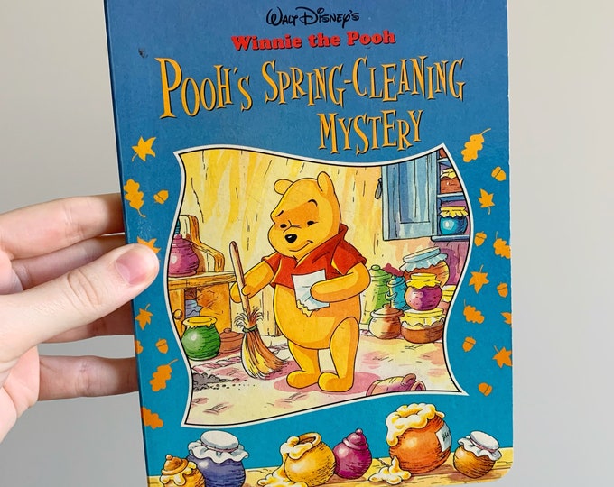 Winnie the Pooh Board Book Pooh's Spring Cleaning Mystery 1998 Vintage ...