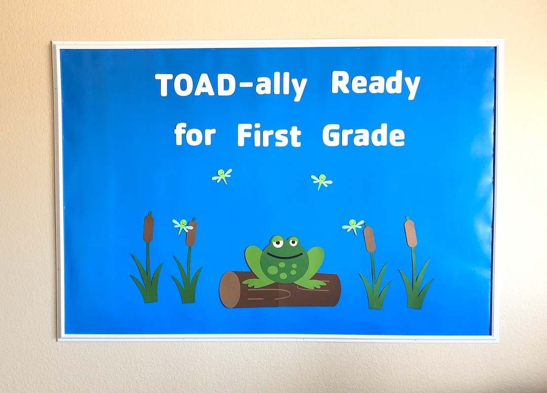 Toad Bulletin Board, Ready to Hang Classroom Bulletin Board Set, Back ...