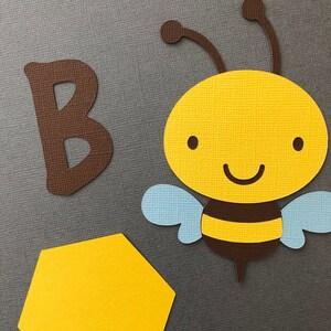 Multiple Piece Bee Bulletin Board, Spring Bulletin Board Set, Classroom ...