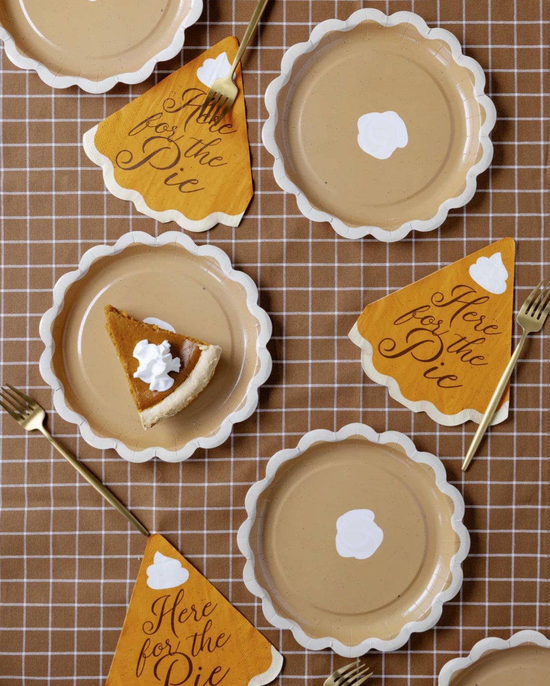 Pie Plates and Napkins, Thanksgiving Table, Pie Plates, Fall Tableware ...