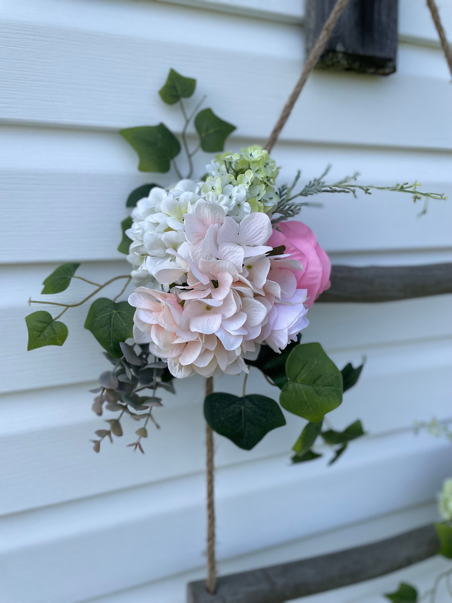 Rustic Farmhouse Ladder With Ivy, Peach Hydrangeas, Pink Roses, White ...