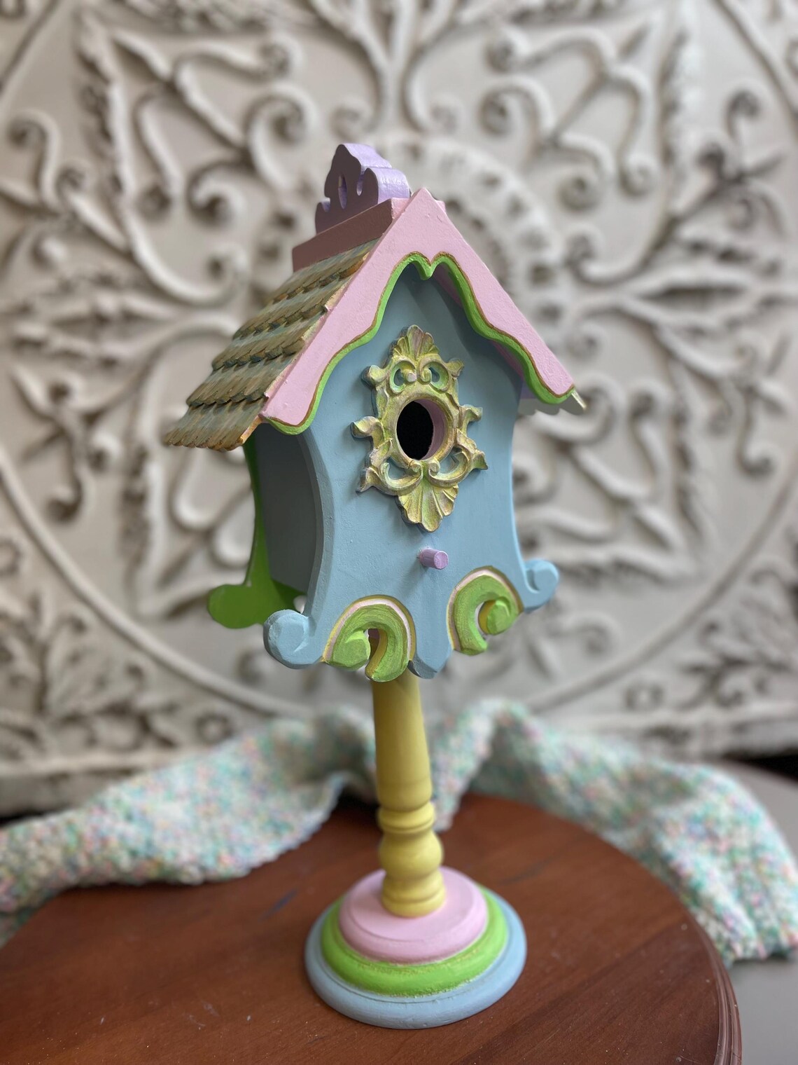 Hand Painted Pastel Birdhouse, Spring Decor, Centerpiece - Etsy