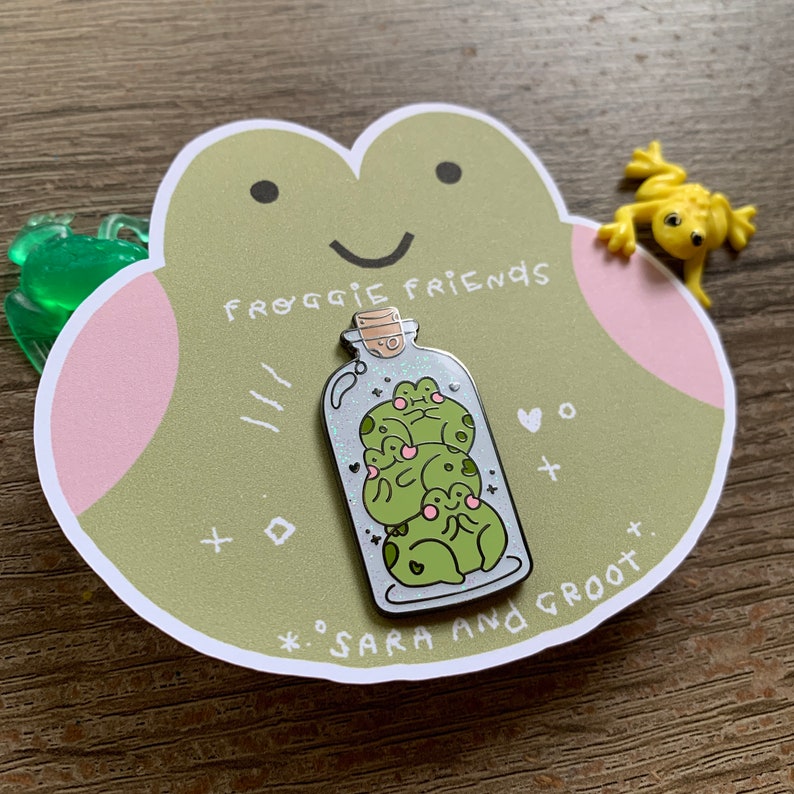 Froggy Friends! Hard Enamel Pin - Etsy