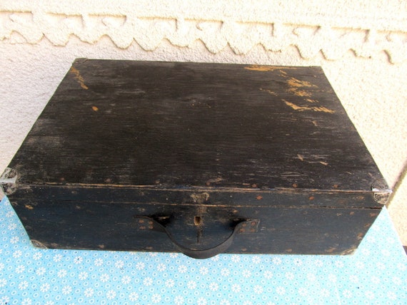 primitive handmade wood suitcase, antique wooden lugg… - Gem