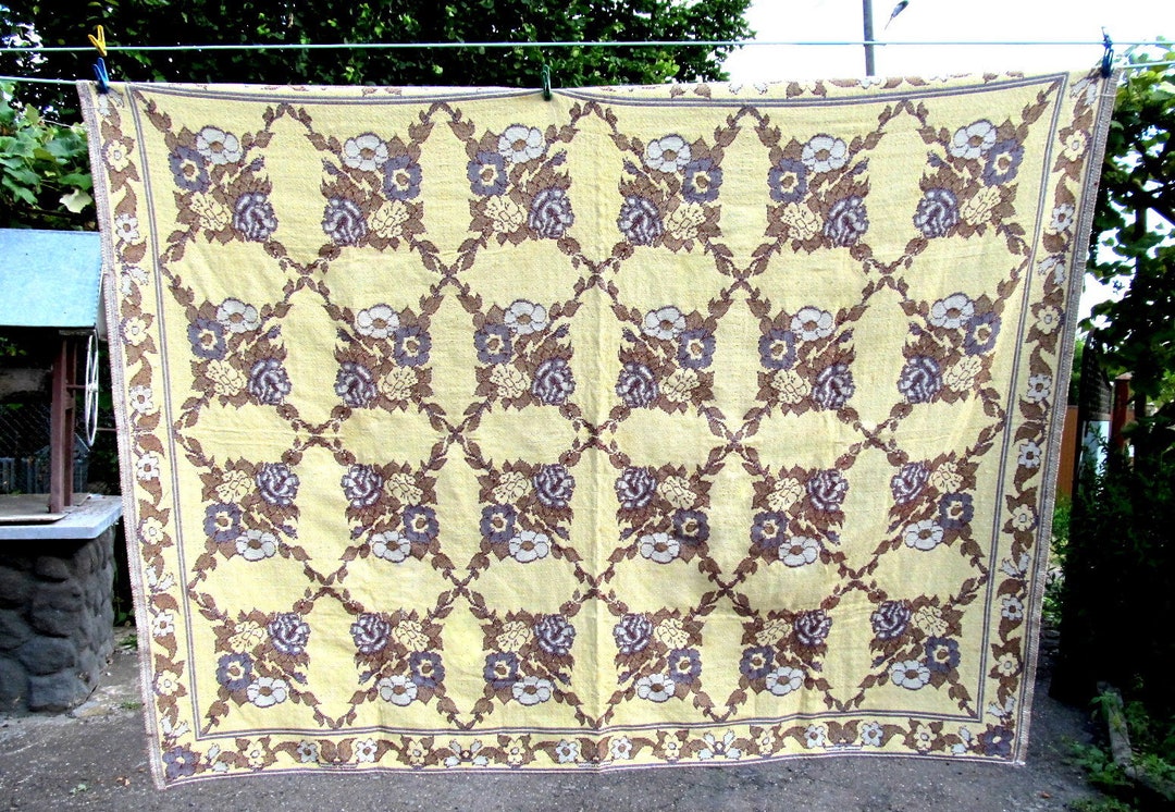Vintage Floral Hemp Cotton Bedspread, 1970s Soviet Throw (75x59 In) - Etsy