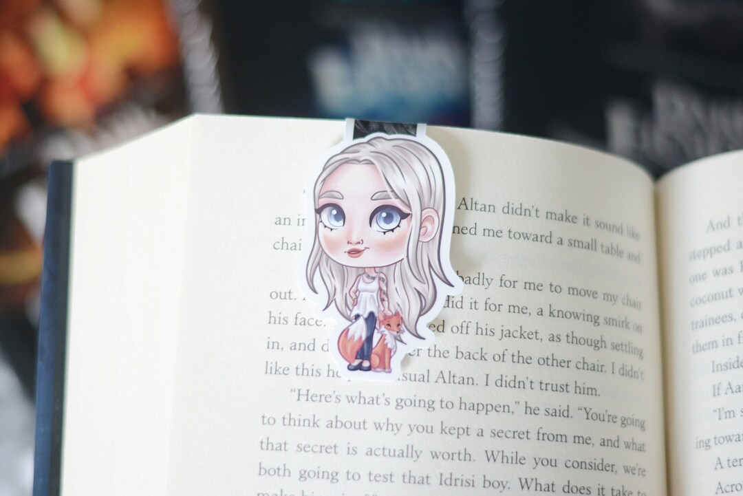 Layla Dark Elements Magnetic Bookmark - Etsy UK