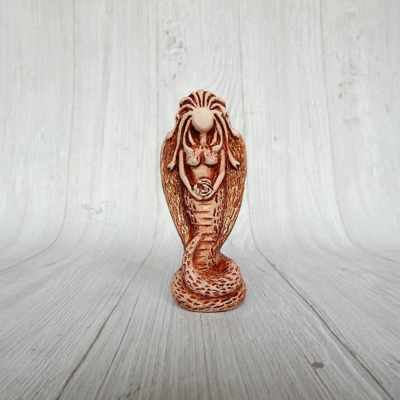 Medusa Gorgo Statue Made of Clay / Handmade / - Etsy