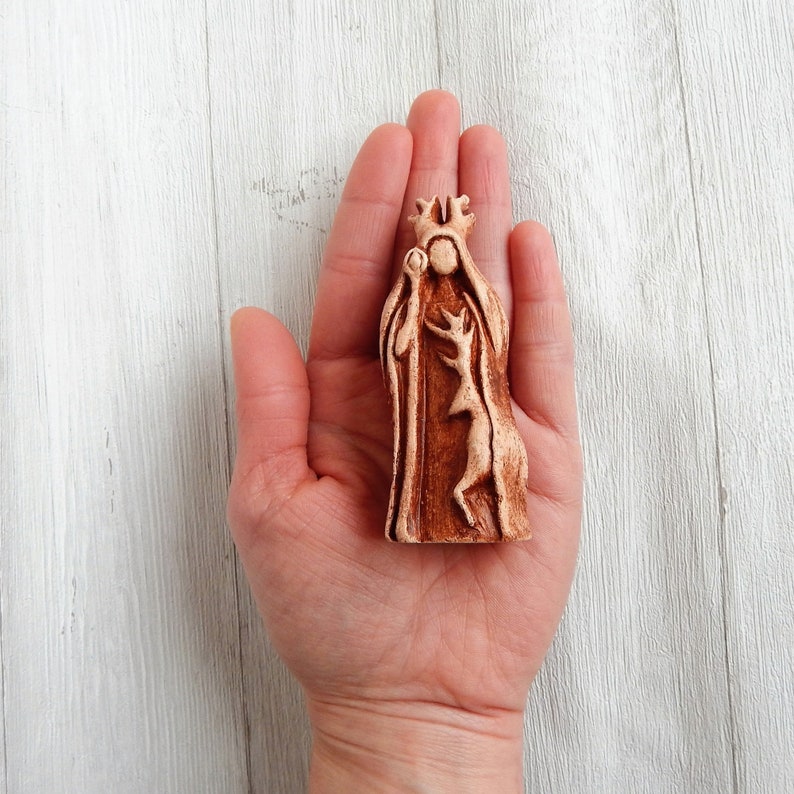 Elen of the Ways Statue Goddess / Small Figurine From Clay - Etsy