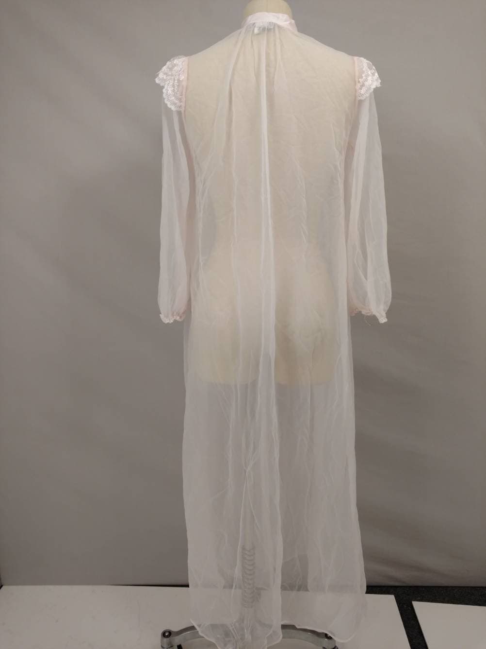 Pale Blush Pink Sheer W Lace Robe Vintage Full Cut Sm Made in | Etsy