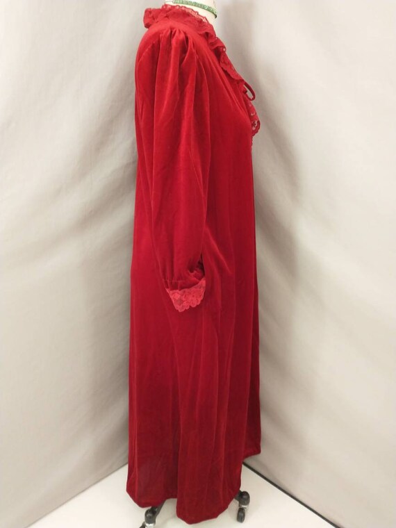 Vintage Dark Red Lace Trimmed Lounge Robe Feminine So… - Gem
