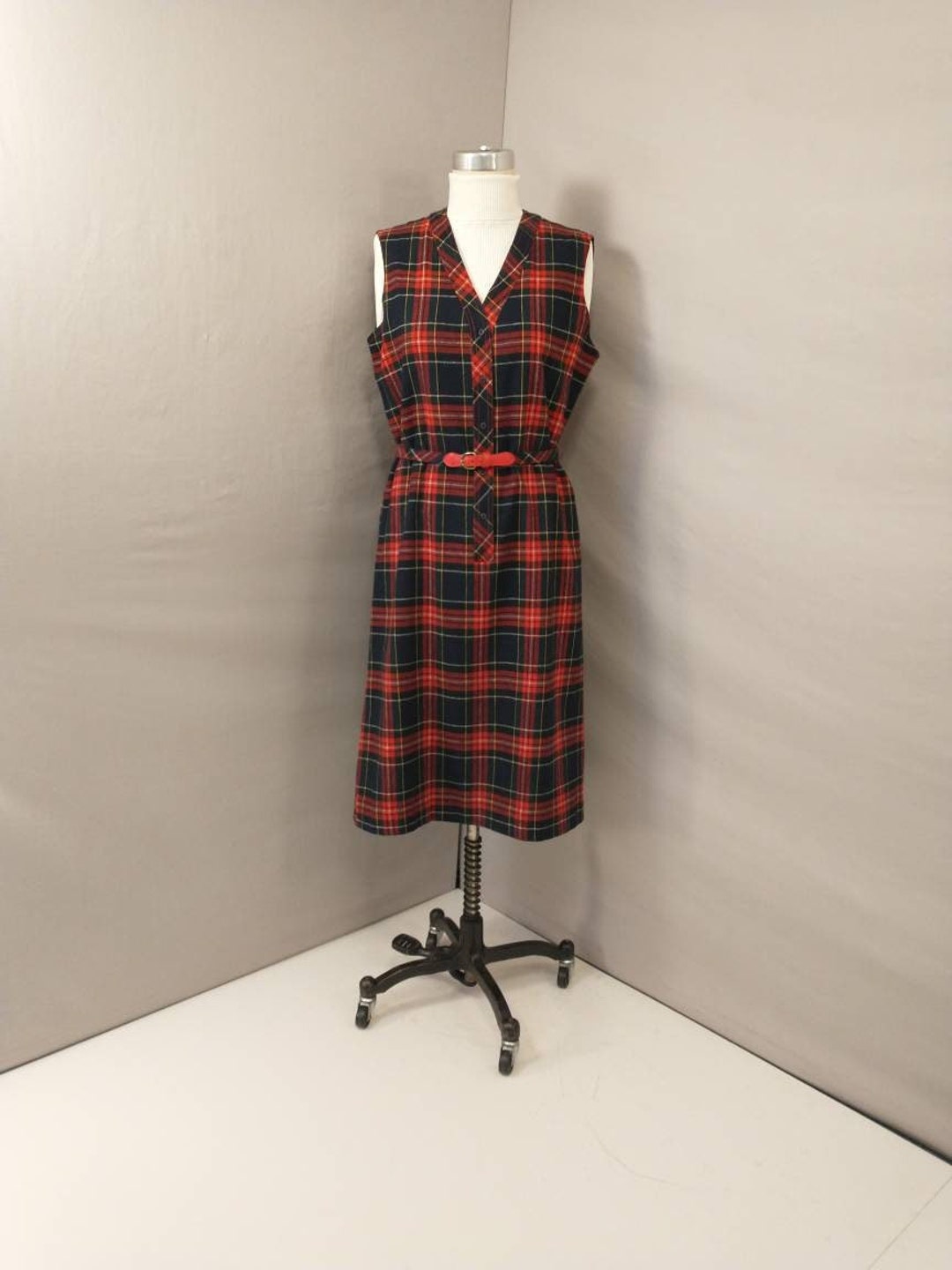 Red Plaid Jumper Shift Style Dress Light Wool V Neck W Belt Vintage 80 ...