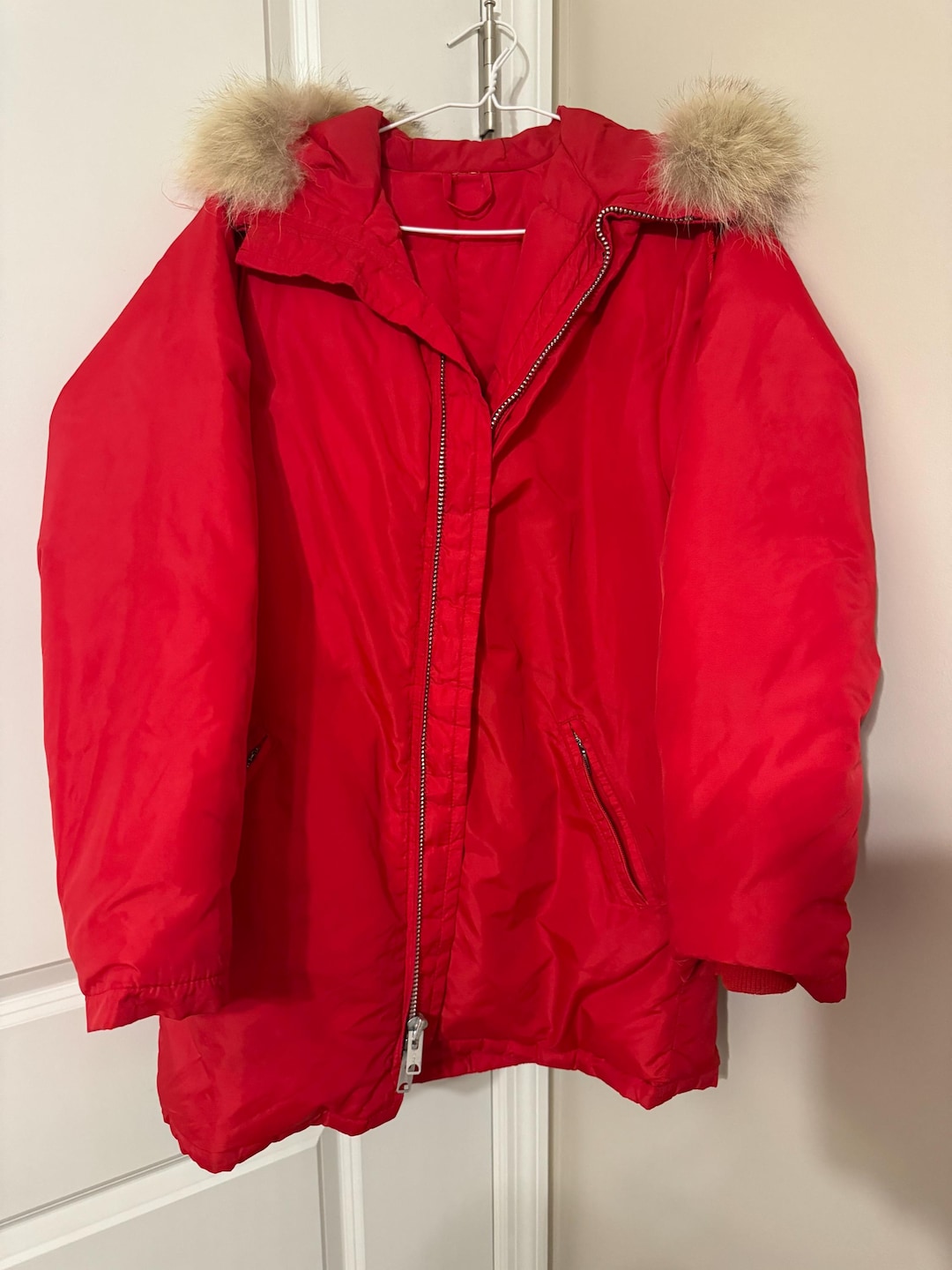 Vintage Rainier Down Red Down Coat With Coyote Fur Hood M - Etsy