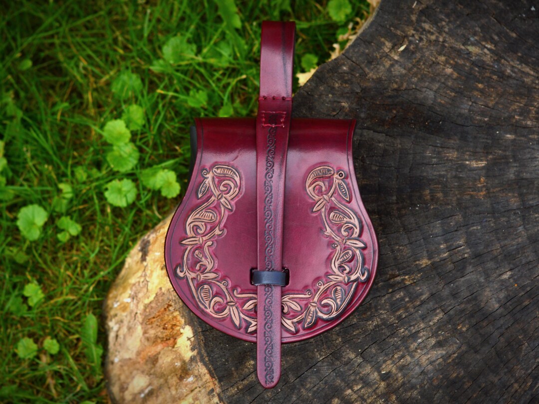 Yarl's Pouch 'päron' - Small Version. Viking Belt Bag - Etsy