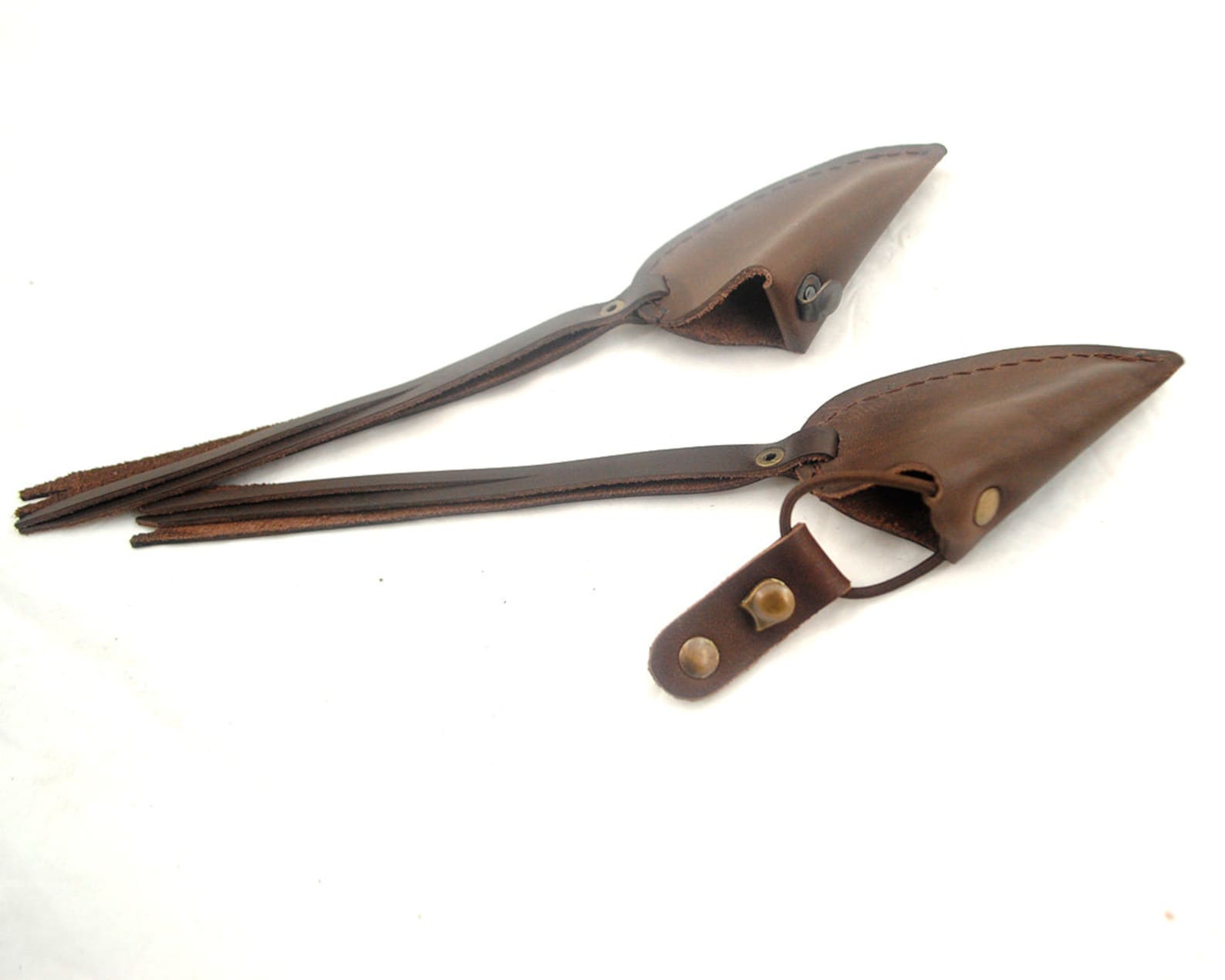 Bow Tip Protector and Bowstring Holder Made of Leather | Etsy