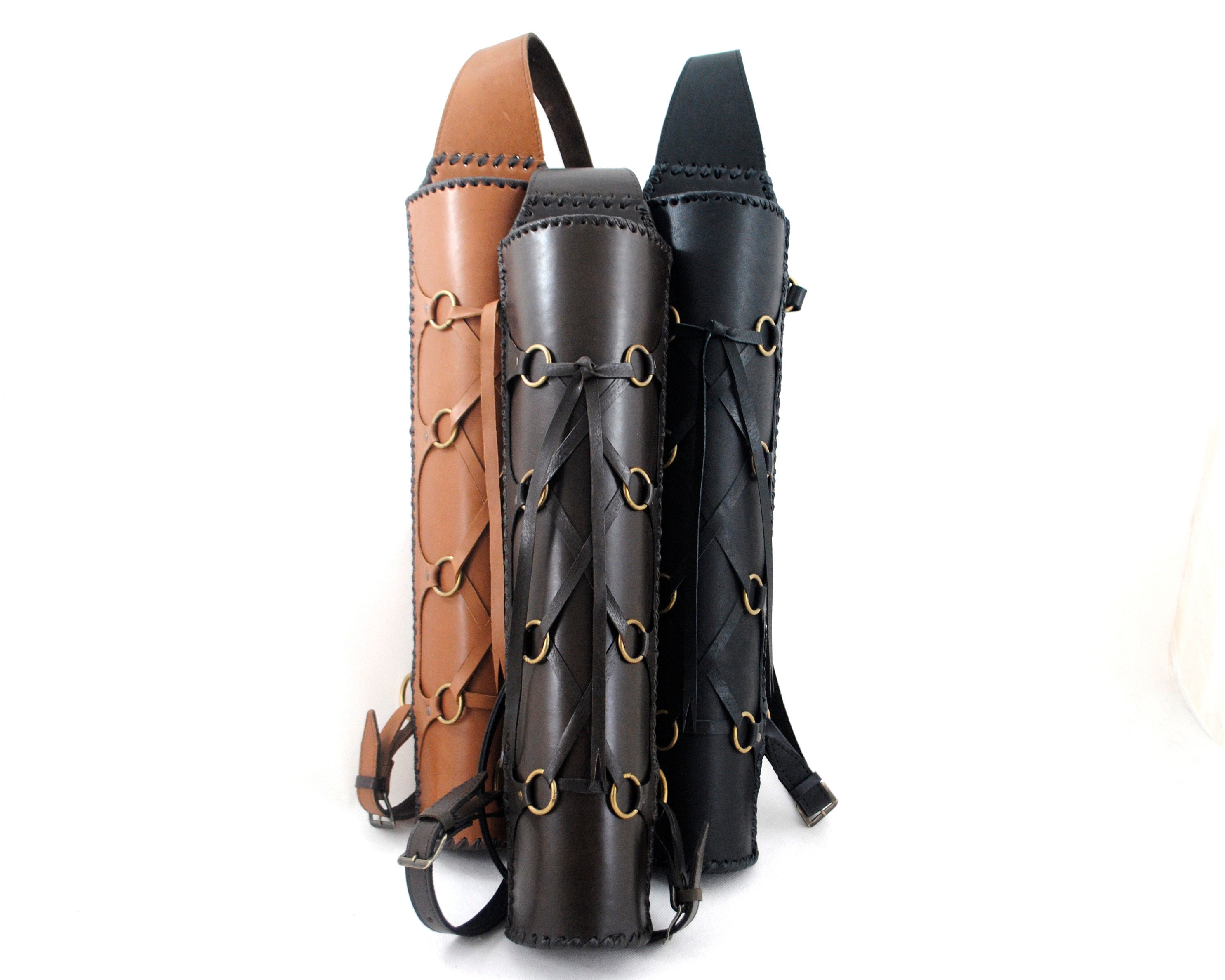 Semicircular Back Quiver Version With Rings and Laced Edges - Etsy UK