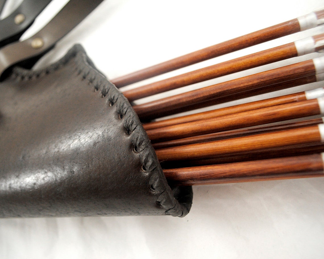 Shoulder Strap Side Quiver With Pouch - Etsy