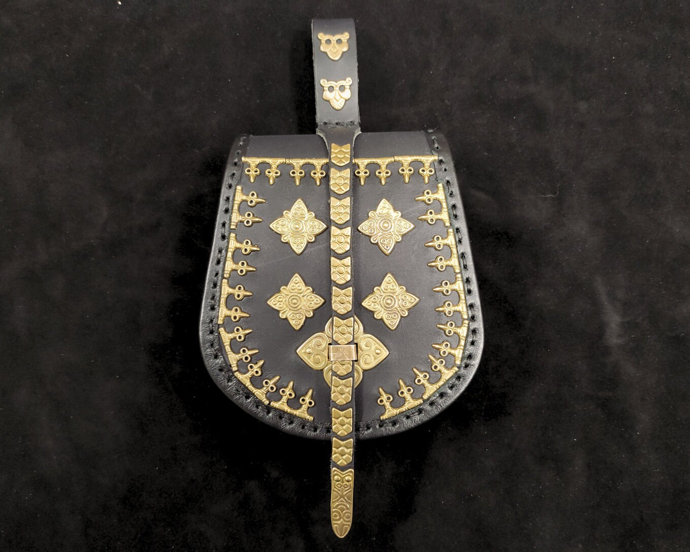 Medieval Scale-shaped Viking Leather Purse With Brass - Etsy