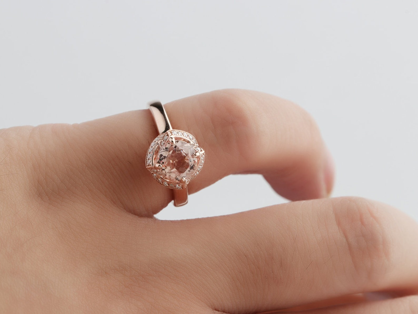 14K Solid Gold Ring /1.2CT Round Natural Morganite Center/ | Etsy