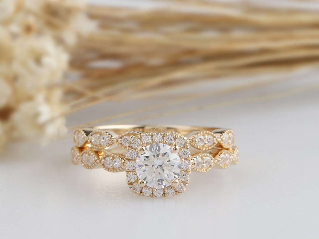 0.5CT Round Simulated Diamond Bridal Sets/ Anniversary Rings/ - Etsy
