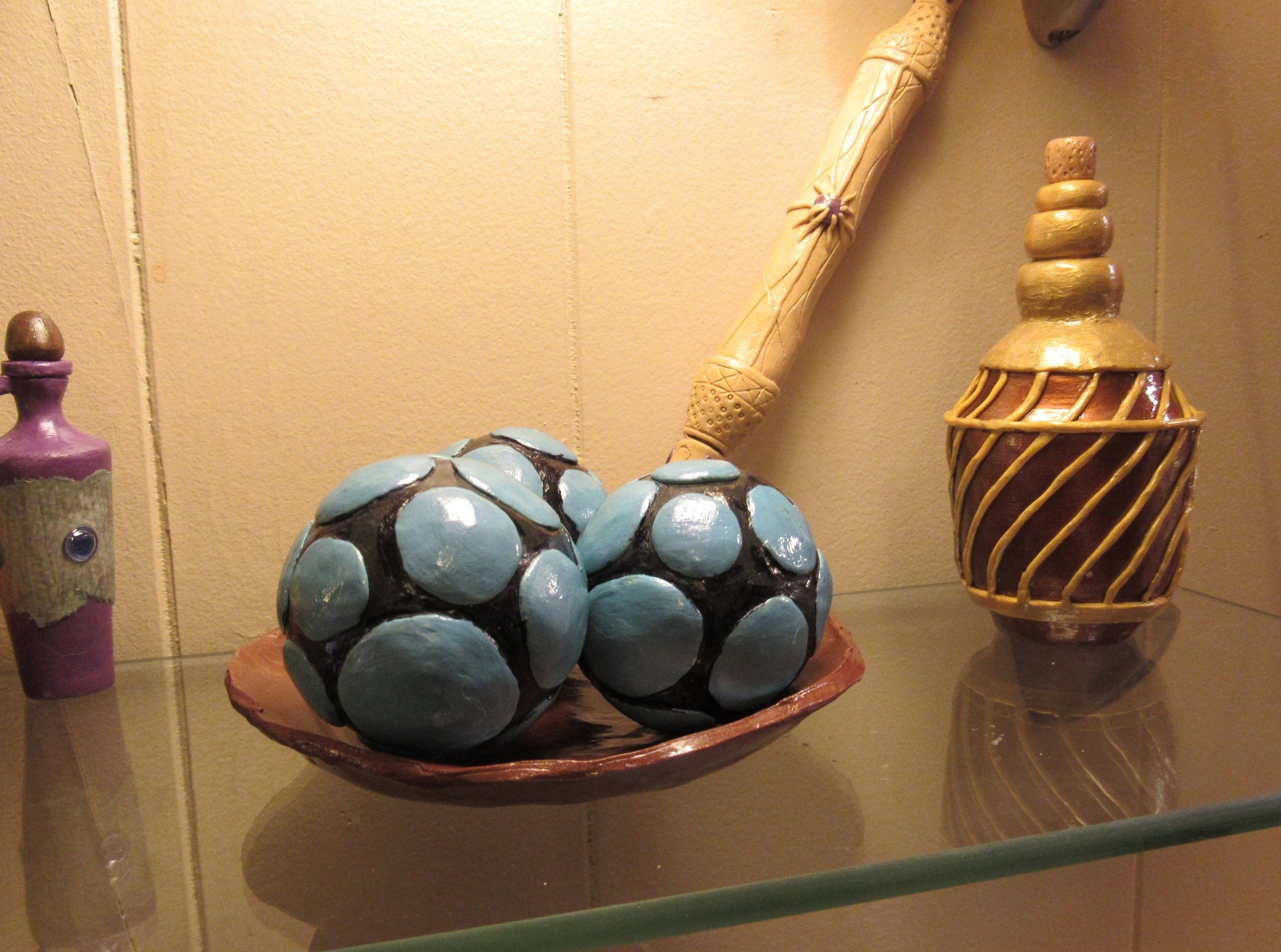 Full Size Chaurus Eggs From Skyrim With Clay Plate Potion - Etsy