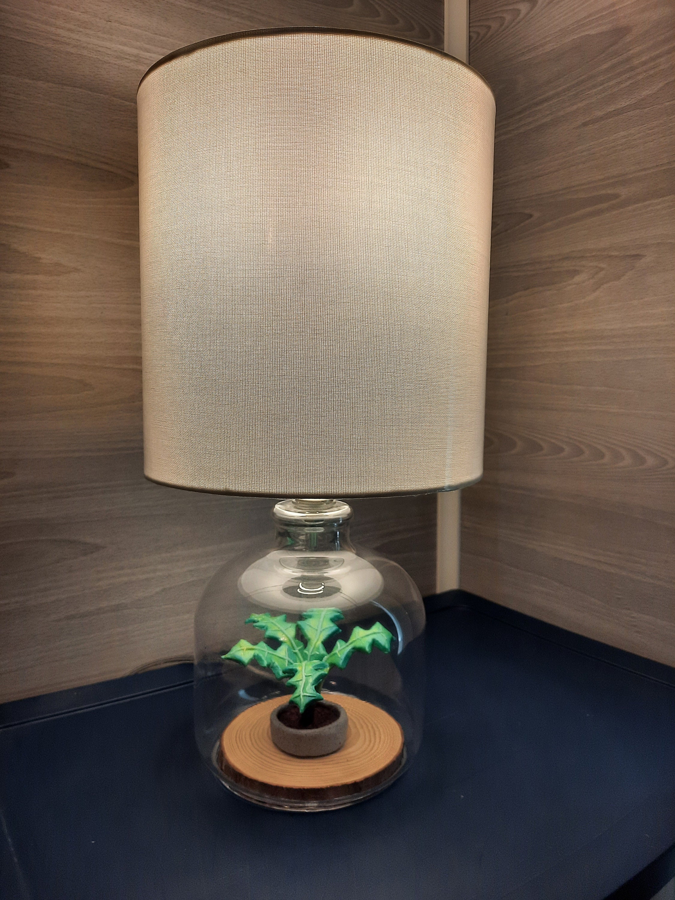 The Elder Scrolls V: Skyrim Nirnroot or Crimson Nirnroot Glass - Etsy