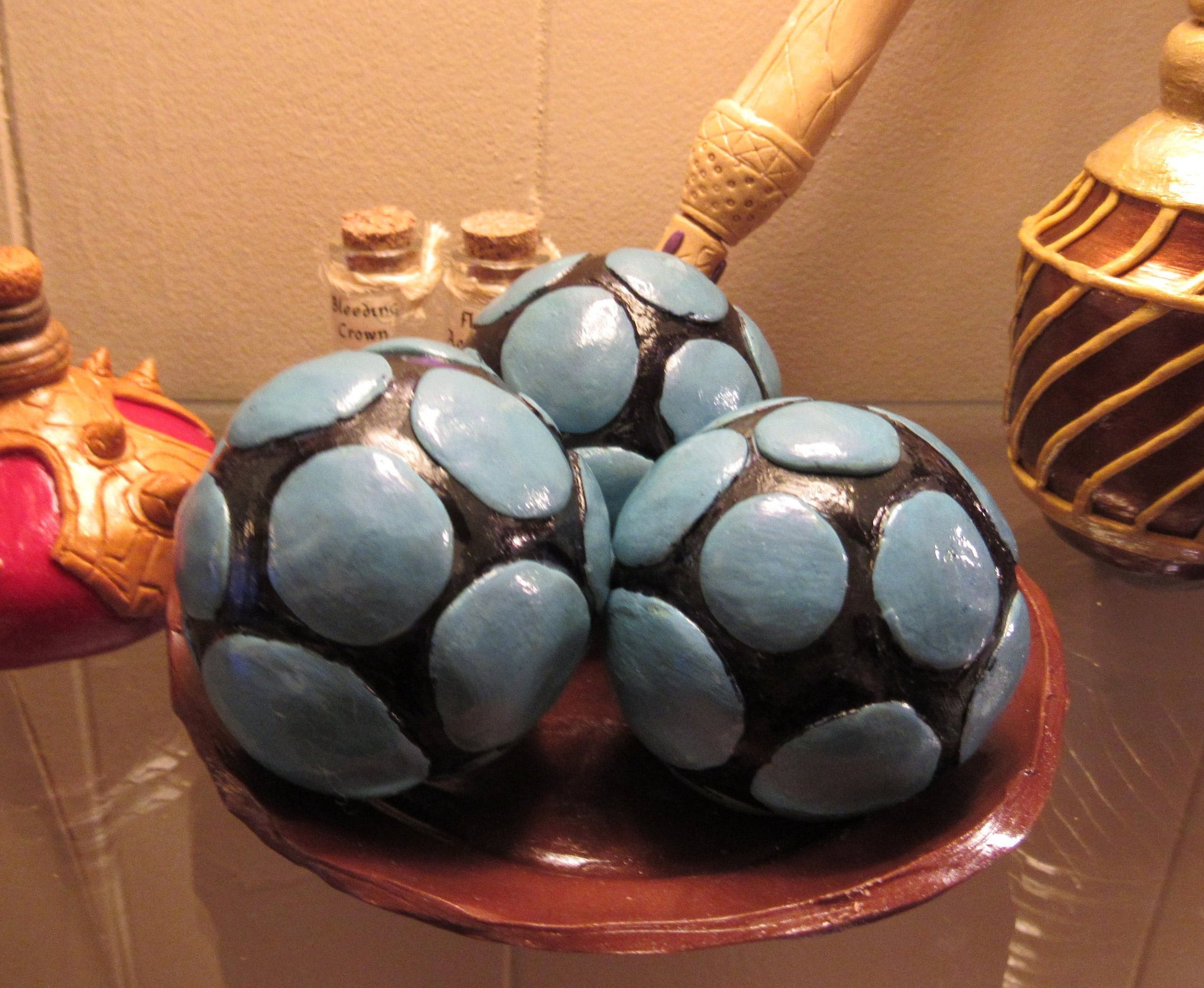 Full Size Chaurus Eggs From Skyrim With Clay Plate Potion - Etsy