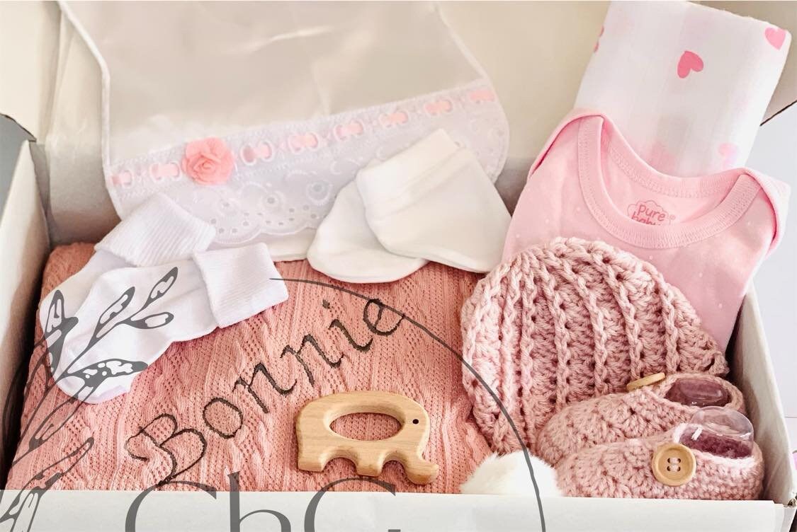 LUXURY baby gift hamper pink baby hamper baby hamper baby | Etsy