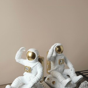 Astronauts Decorative Bookends Space Bookends for Home/office, Modern ...