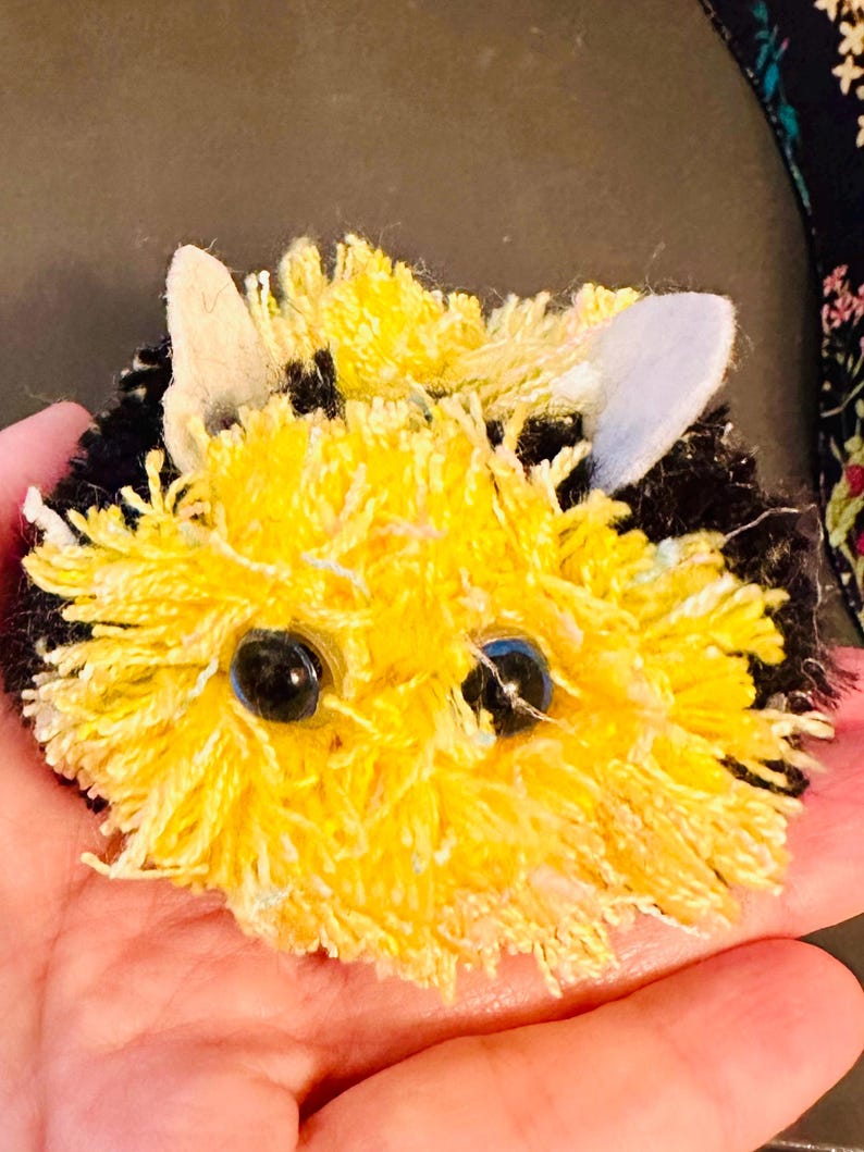 Mini Yarn Bee Plush - Etsy