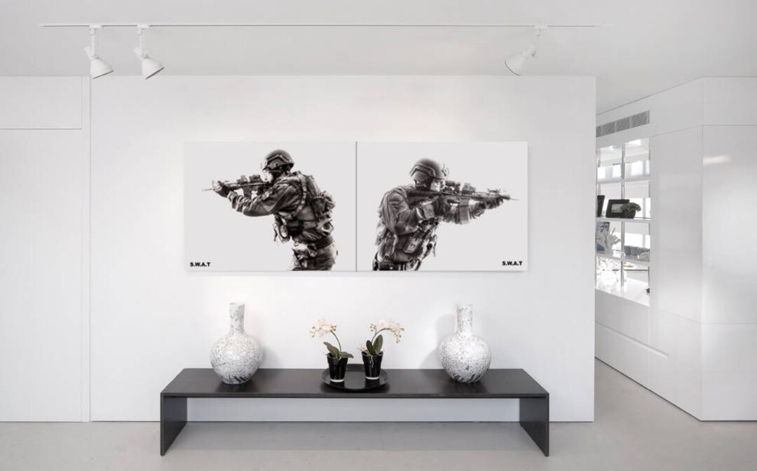 Black and White Swat Photo, Police Officer, Swat Team, Law Enforcement ...