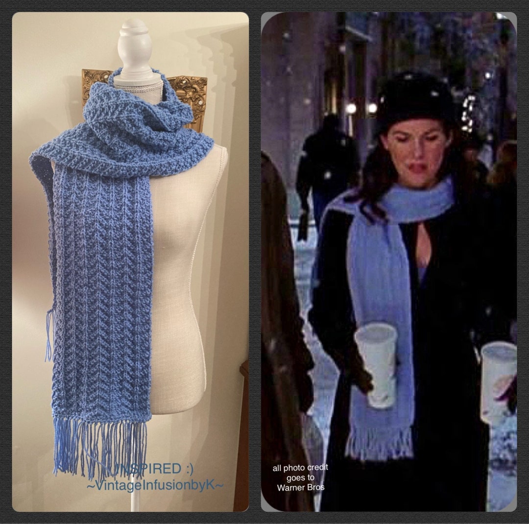 Gilmore Girls Scarf Inspired Handknit and Fringed Lorelai - Etsy