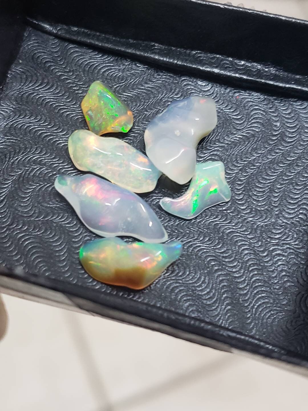 Lot of 6 Freeform Ethiopian Welo Opals. Tumbled Chunks. 8mm -17mm. 10 ...