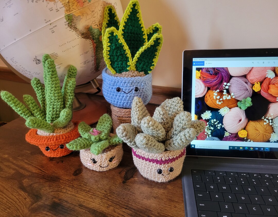 Crocheted Desk Plants - Etsy