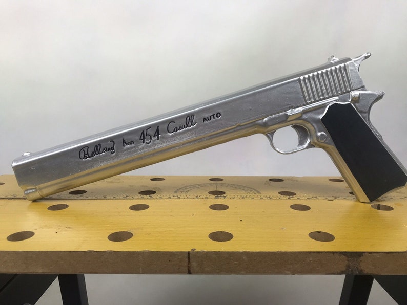 MADE TO ORDER Hellsing 3d printed Alucard cosplay gun Hellsing | Etsy