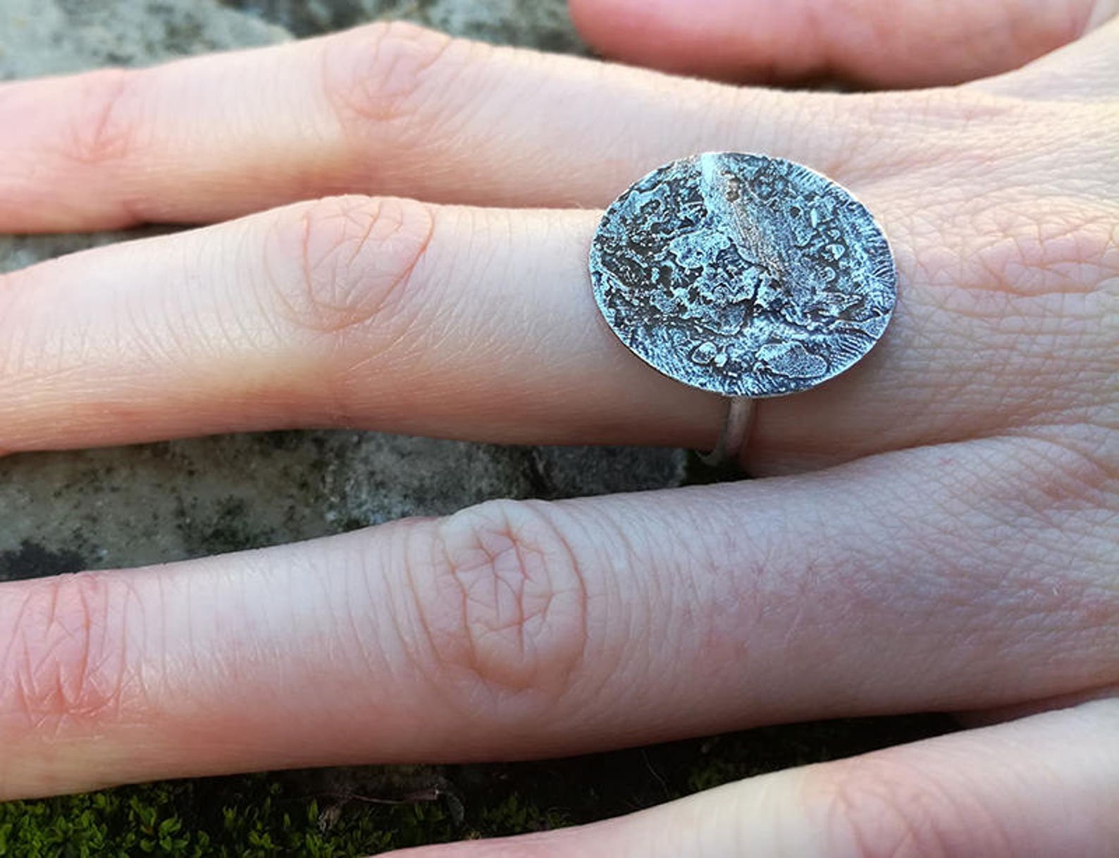 Hammered and Etched Ring Rounded Design Silver-plated Brassand - Etsy