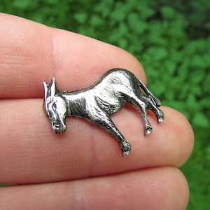 Little Donkey Pin Brooch, Silver Plated Brass, Donkey Nativity Scene ...