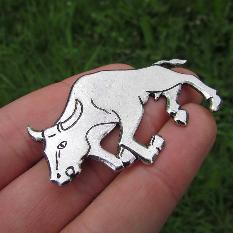 Bull Lapel Pin - Etsy