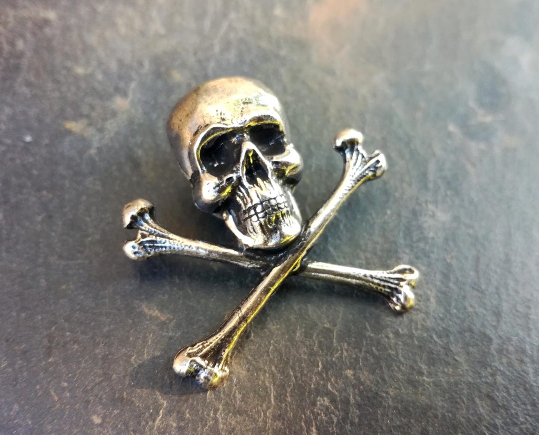 Large Skull and Bones Pin Brooch, Silver Plated Brass, Gothic Skull and ...