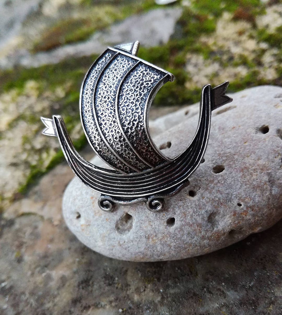 Longship Lapel Pin, Viking Boat Pin's, Drakkar Brooch With a Normand ...